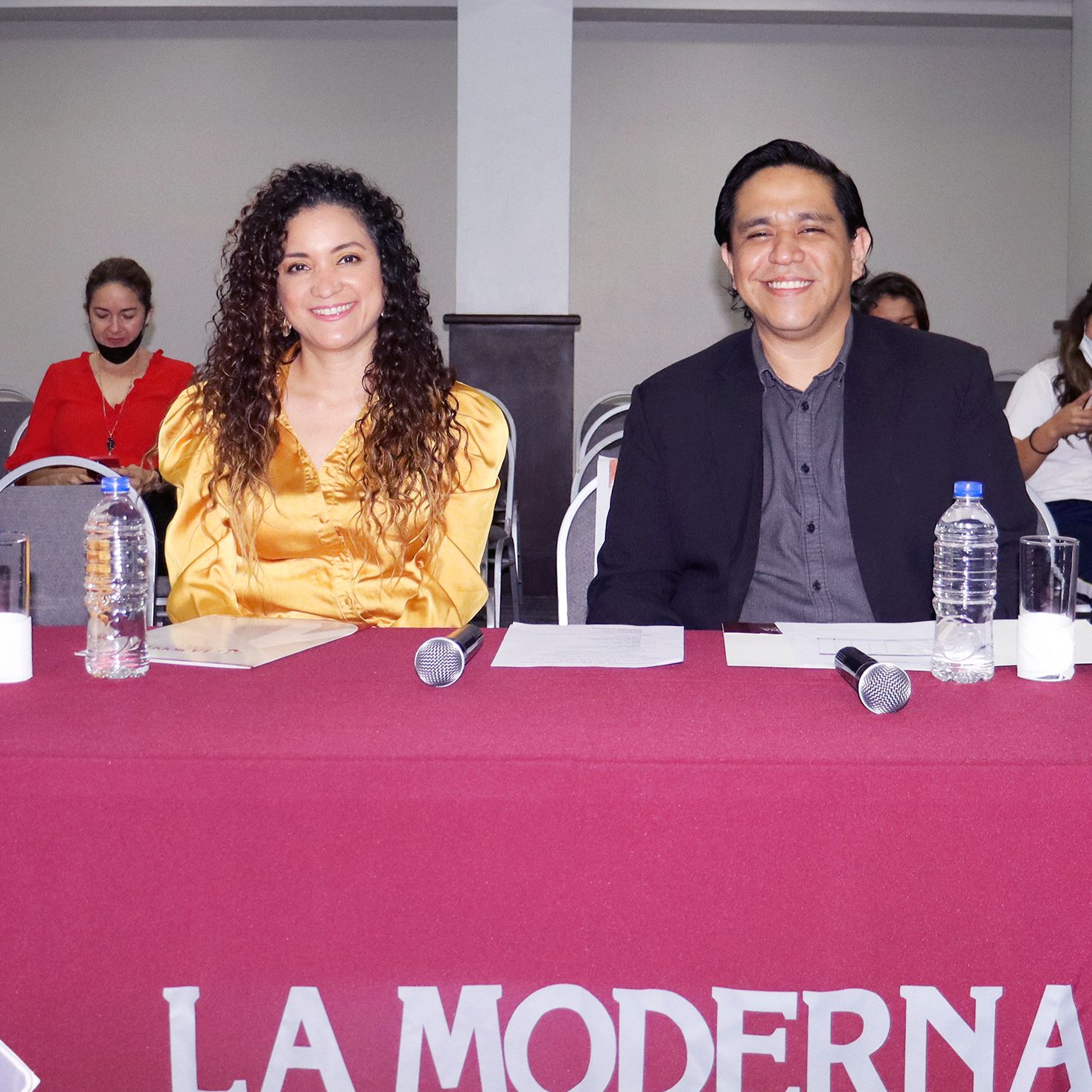 PRIMER CONCURSO INTERCOLEGIAL DEL PASILLO - La Moderna